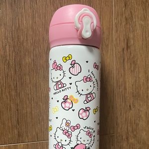 Hello Kitty | Dining | Only 2 Left Hello Kittynwt Medium Thermos | Poshmark